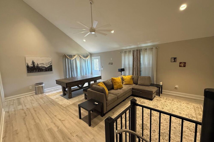 Oakes Cabin - Luxury Cabin In Helen, Ga - 2 Min To City Center - Cleveland, GA