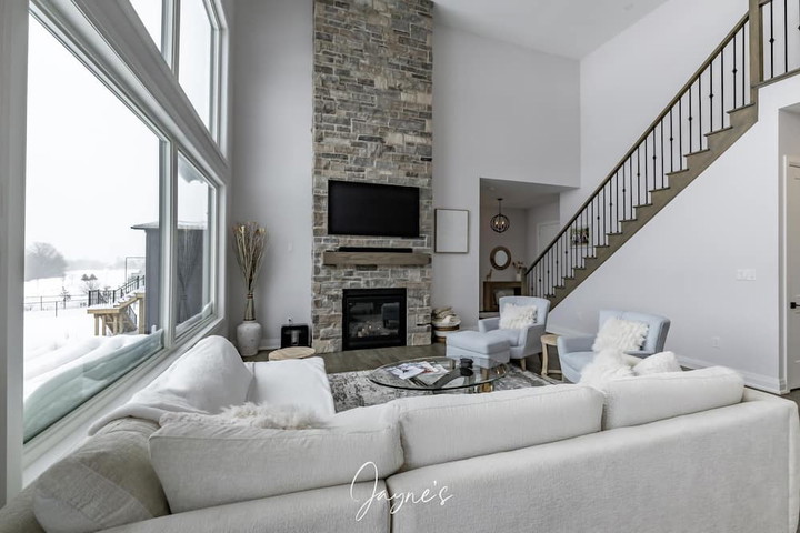 Lovely New 4 Bed 4 Bath Home In Lora Bay - Thornbury