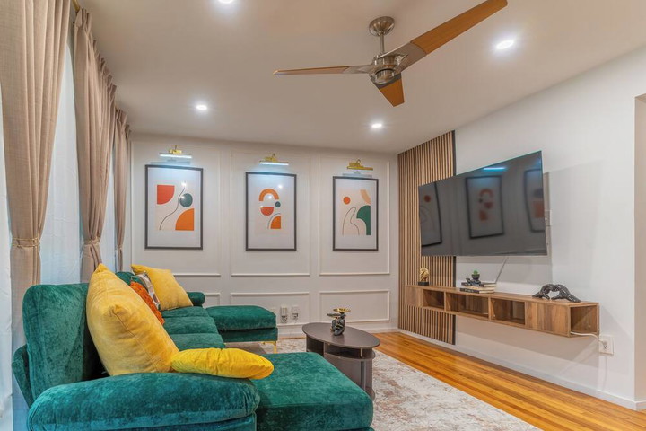 Limited Time Deal! Cozy Luxe Escape Modern 2br, Sleeps 4,couples, Business & Pet - Raleigh, NC