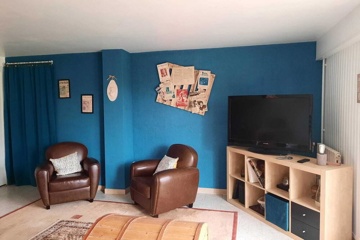 Studio De Charme Pour Séjour Tranquile à Deux - Meyzieu