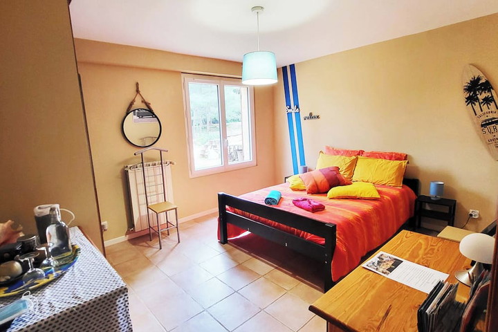 Private Bedroom, Swimming Pool, Pool-house, Summer Kitchen In Beautiful, Quiet Property - La Ciotat