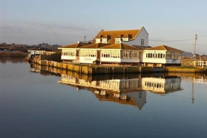 The Boardwalk, Family Friendly, Country Holiday Cottage In West Bay - Burton Bradstock