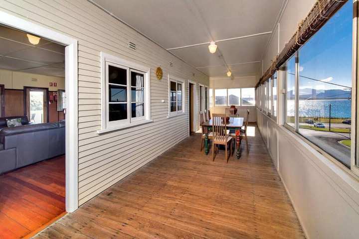 Bermagui Bay Beach House 2. Historic Charm. Heart Of Bermagui. - Bermagui