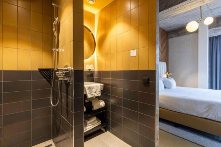 Immerse In Comfort At Modern Room By Rotterdam City Center Near Maritime Museum - Rotterdam