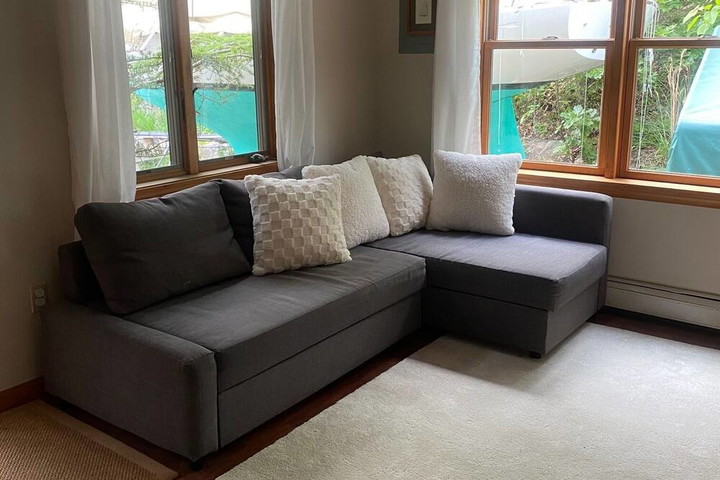 1-bedroom Apartment In Falmouth, On Bike Path, Close To Beach And Town - Martha's Vineyard, MA