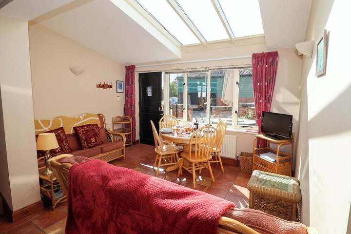 Coachman's Cottage, Pet Friendly, With A Garden In Ipswich - Ipswich