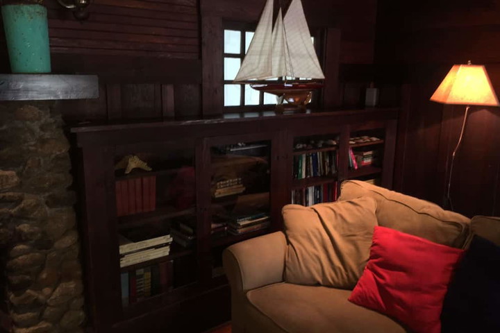 Beautiful Craftsman Style Home - Santa Cruz, CA