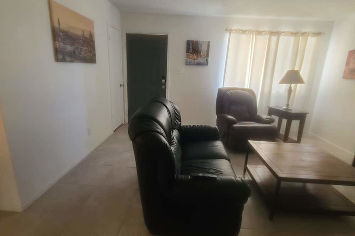 Nice 3-bedroom House In Perfect Yuma With Cool Ac For Relaxing Has Smart Lock - Yuma, AZ