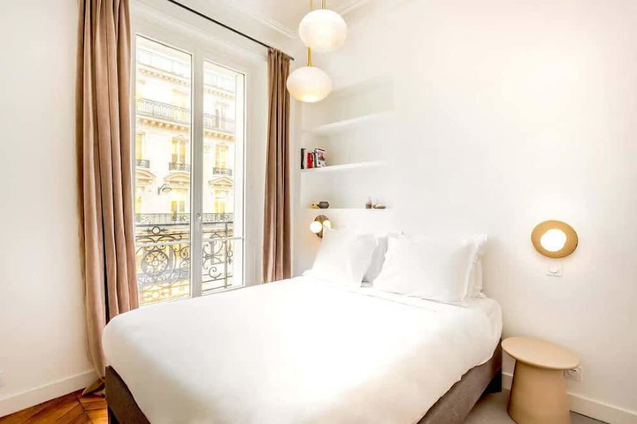 Elegant Spacious Apartment With Balcony Near Opéra - 2 Bedrooms - A/c - Steps From The Grands Magasins - Quatre Septembre By Habitat Parisien - París