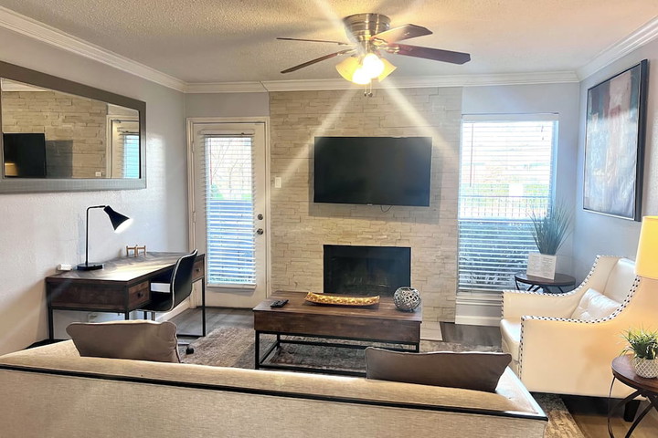 I20 - Gated 2bd Condo | Irving | Dfw 10 Min | Pool - Irving, TX