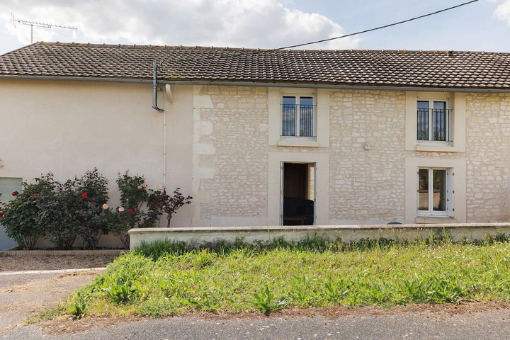 Gîte La Chapelière : Terrasse Privée, Jardin Privé Et Wi-fi à Assay, Vallée De La Loire - Touraine