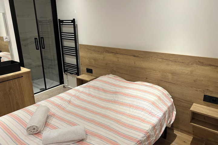 Magnifique Marina Avec Sont Appontement De 3x12 Mètres - Port Camargue