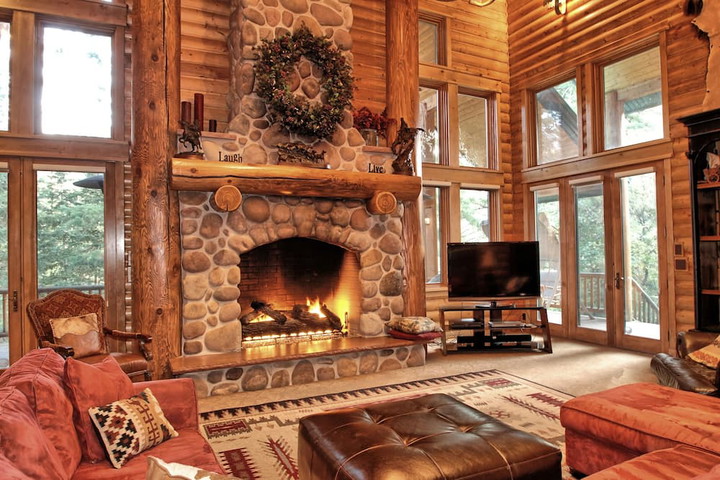 Luxury Mountain Home. Hot Tub, 6 Bedrooms, 5.5 Bath, Theater, Steam Rm, Sauna - Utah