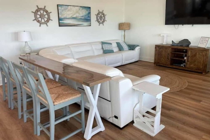 Thibodeaux's Beach House - Grand Isle, LA