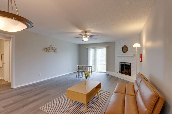 5 Mi To Razorback Greenway: Cozy Fayetteville Home - Fayetteville, AR