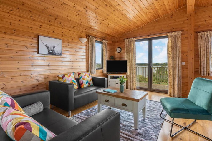 Maravillosa Casa De Vacaciones Privada Para 4 Personas Con Wifi, Tv, Balcón Y Mascotas Permitida - Kinross