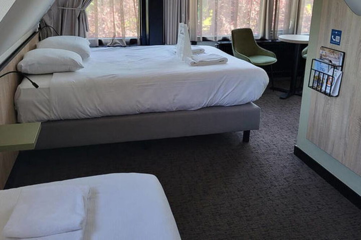Elegant Stay With Hiking Trails Ideal For Exploring Locals Attractions - Zutphen