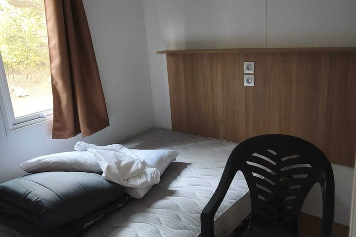 Mobil-home Proximité Porto-vecchio 2 Chambres Dans Le Camping" Les Chênes " - Lecci
