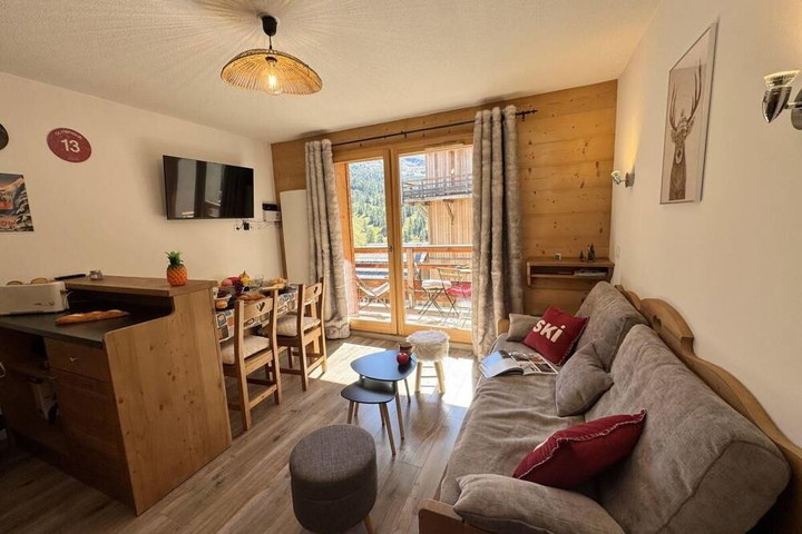50m From Ski Slopes, 4th Floor, Swimming Pool, Balcony, Ski Locker, 32m², Vars - Vars