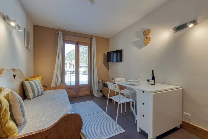 V Balme 03: Beside Ski Lift; Pool, Sauna & Gym, Vallorcine (Argentiere), France - Vallorcine