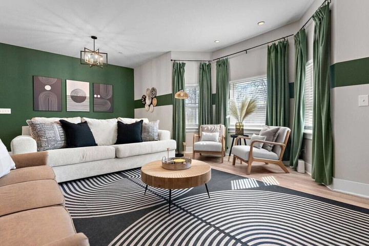 *New* Charm On Church ~ Cozy, Modern, Downtown Apt - Smyrna, TN