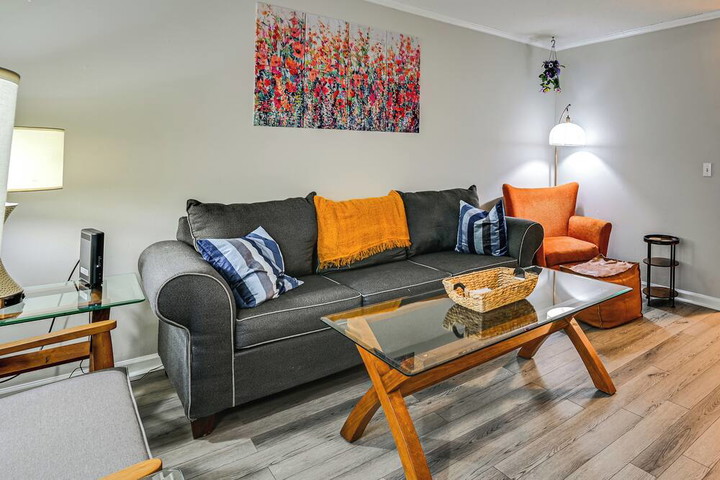 < 2 Mi To Ecu & Medical District: Retreat W/ Patio - Greenville, NC