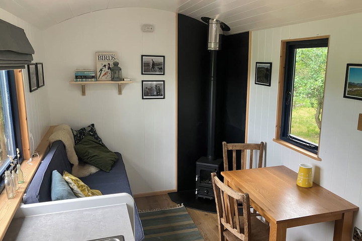 Cwt Clyd-shepherds Hut - Bangor