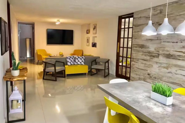 Casa Dos Palmas-house With Solar System And Just 8 Min From The Airport. - San Juan