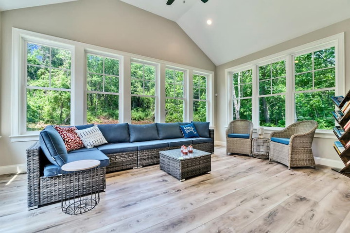 New Build, Vaulted Ceilings, & Wildlife Activity! - Sanford, ME