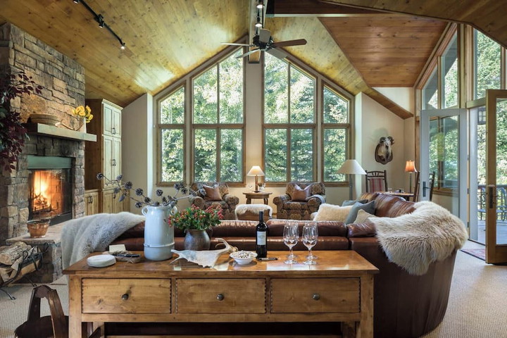 Mountain Home W/ Private Hot Tub & Garage - Jackson, WY