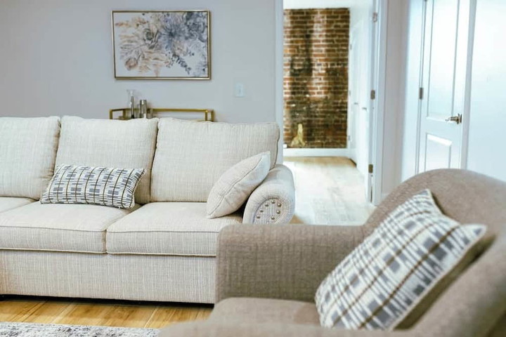 Best Downtown Lexington Location! + Free Parking - Lexington, KY