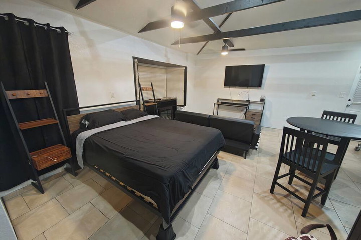 Welcoming 1-bedroom Studio With Ac In Charming Lakewood - Lakewood