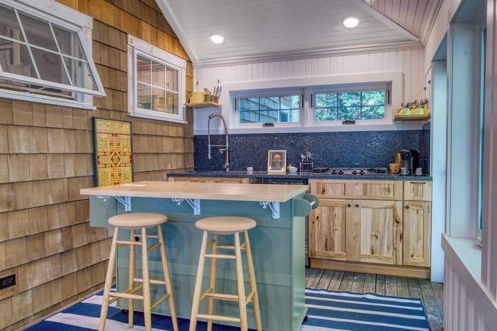 Direct Waterfront, Acadia National Park, Mount Desert Island! - Bar Harbor, ME