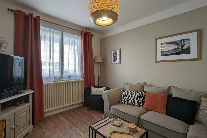 Maison Rénovée Avec Jardin, Proche Du Centre, Pour 6 Pers, Châteauroux - Châteauroux