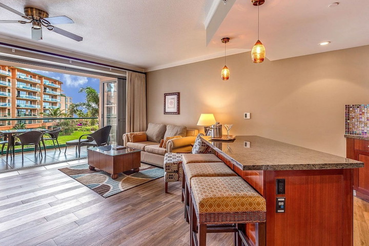 Maui Resort Rentals: Honua Kai - 4 Total Bedrooms W/ Beautiful Ocean & Lush West Maui Mountain Views! - Kaanapali, HI