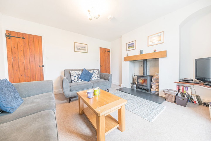 Coniston View, Village Cottage With Gorgeous Lake Views - コニストン