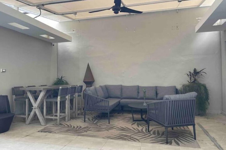 Old San Juan Guesthouse.free Parking, Rooftop & Generator Casa Terra Porto #5 - Levittown