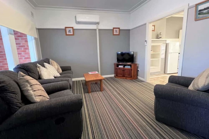 Cottage 1 ~ Come And Relax By The River! - Sussex Inlet