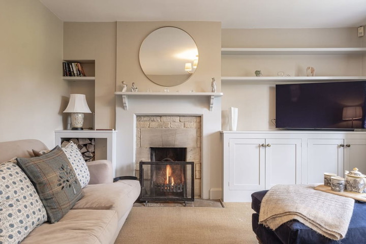 Stunning Dog Friendly Holiday Cottage - Yew Tree Cottage, Lower Swell - Oxfordshire