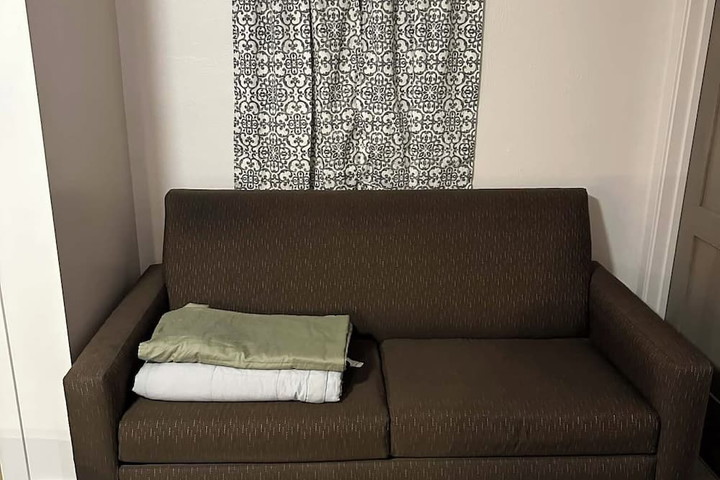 Private Guest Suite In Historic Home - Sioux Falls, SD