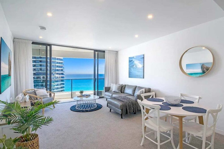 Mega Views At Oracle Level 32 - Broadbeach