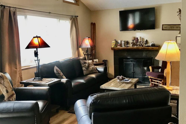 Pine Cone Cabin, Walk To Town, Private Location, Hot Tub, Wood Fp - Estes Park, CO