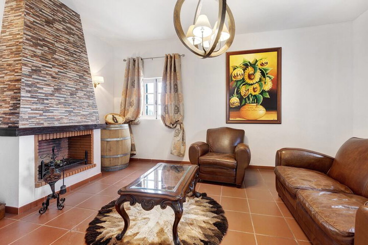 Casa Castelão  Refuge Au Cœur Des Vignes Avec Lounge, Terrain De Foot Et Piscine Partagée - Palmela