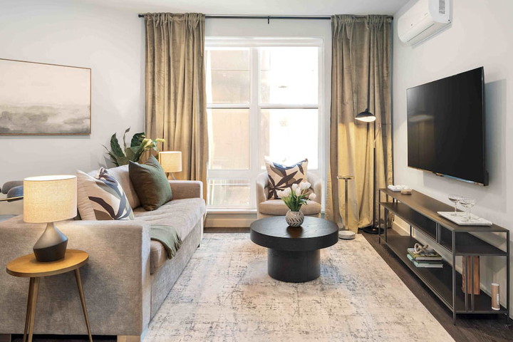Stamford Grand Apartment - Bedford, NY