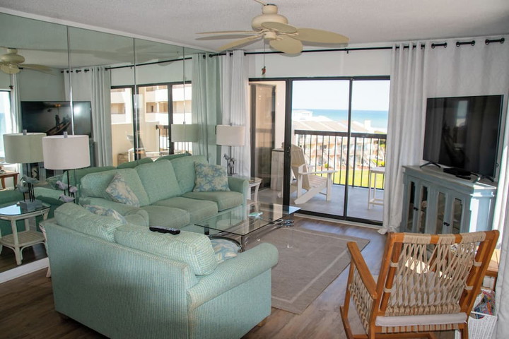 See The Waves Crashing! 7 Night Min. In Season, 3 Night Min. Off Season - Emerald Isle, NC