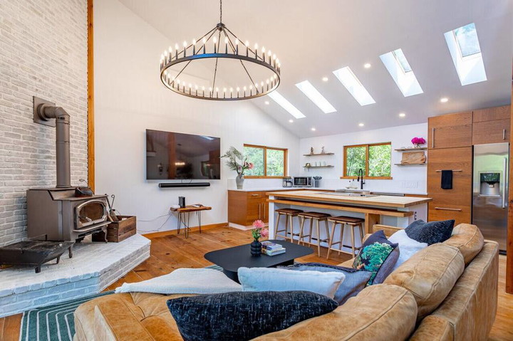 Fabulous Home  W/ Fp & Hot Tub In Stone Ridge - New Paltz, NY