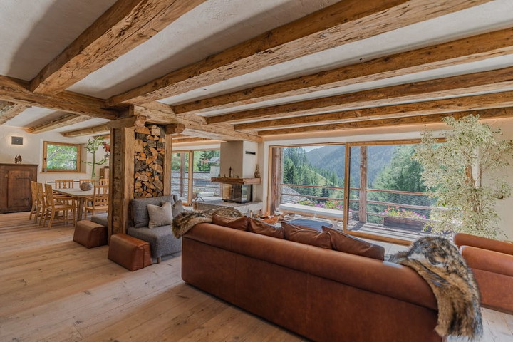 Chalet 'Dolomites Cesa Del Louf' With Mountain View And Terrace - Corvara, BZ, Italy
