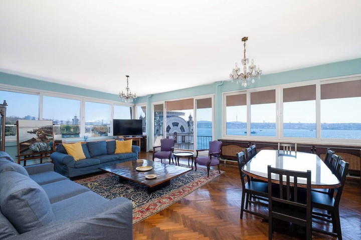 Penthouse 4br Apartment · Terrace · Bosphorus View · Central Beyoğlu - Estambul