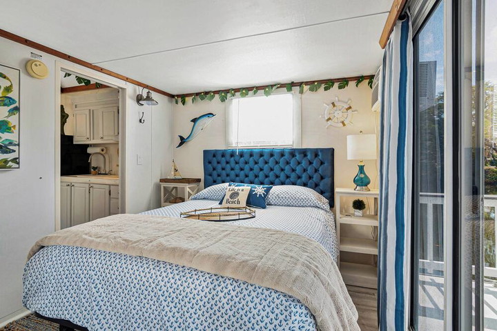 Cozy Boathouse In Fort Myers Beach - Fort Myers