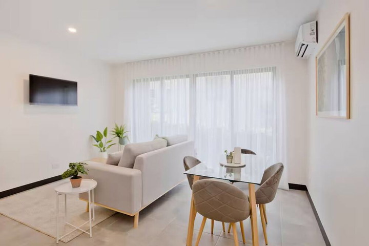 Modern 3-br Condo  Ac  Minutes From Airport Sjo & City Mall - Alajuela